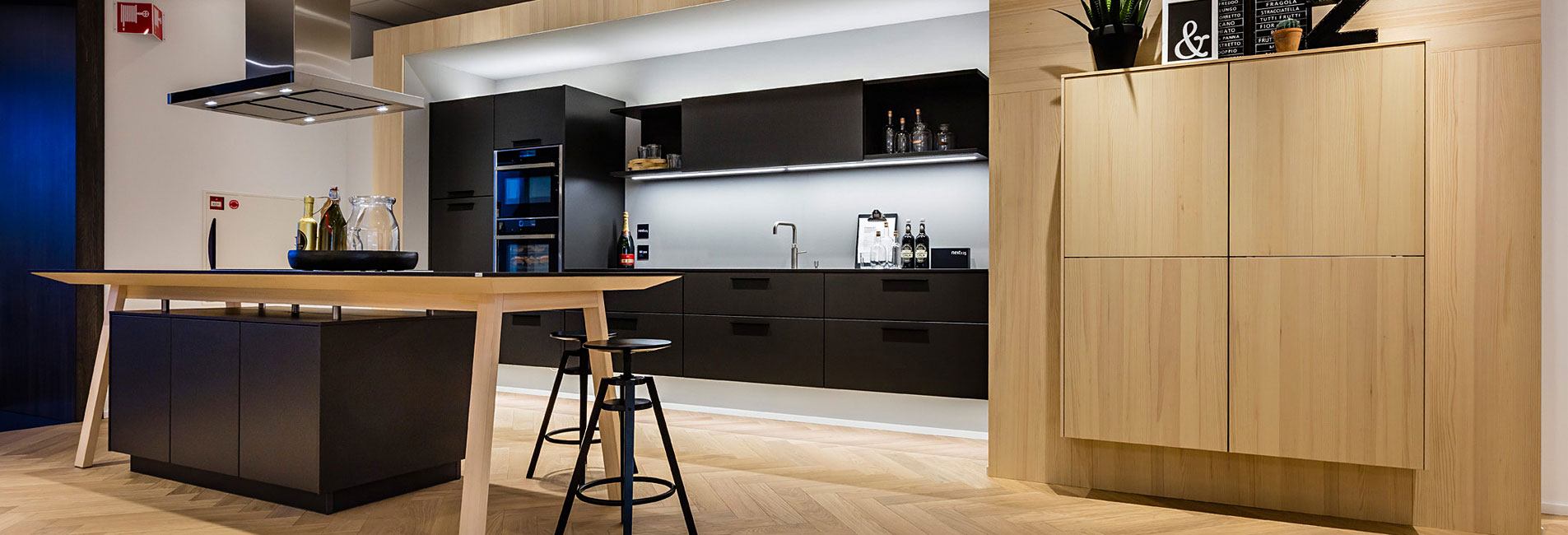 Keuken met bar: gezelligheid in je woning - Bemmel & Kroon keukens